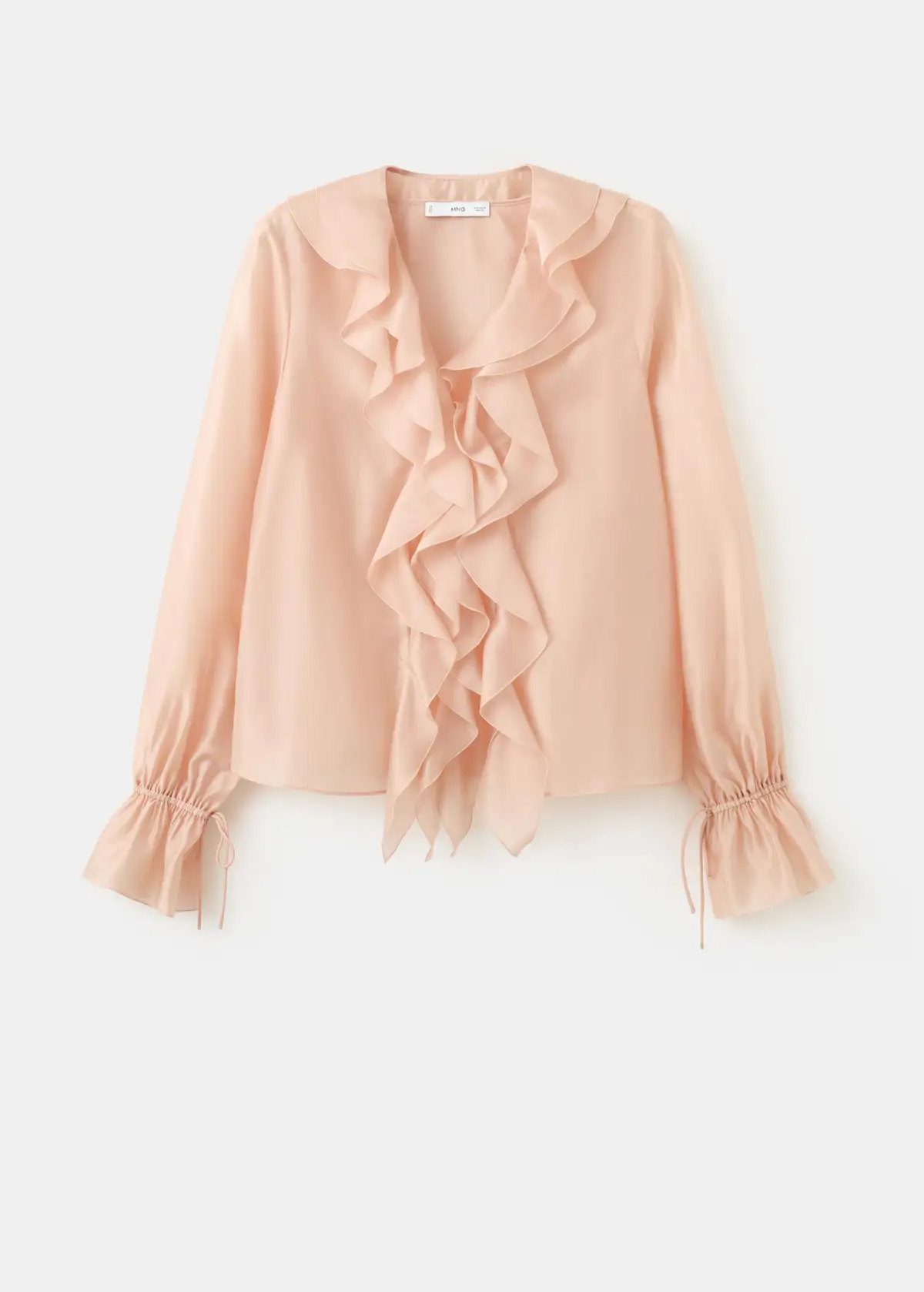 Cómo vestir bien a los 60: las 5 blusas de Mango primaverales del color ...