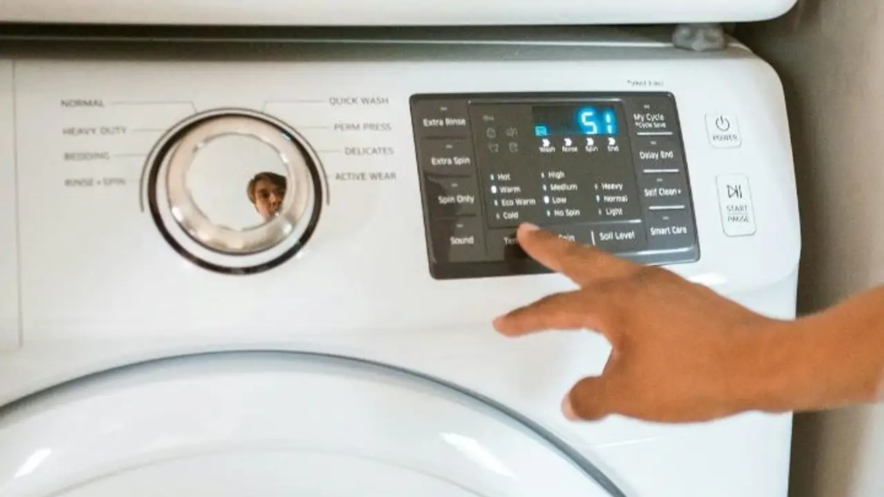 Ferran Martínez, experto en inversión: “Aunque ahorres 100 o 200 euros ...