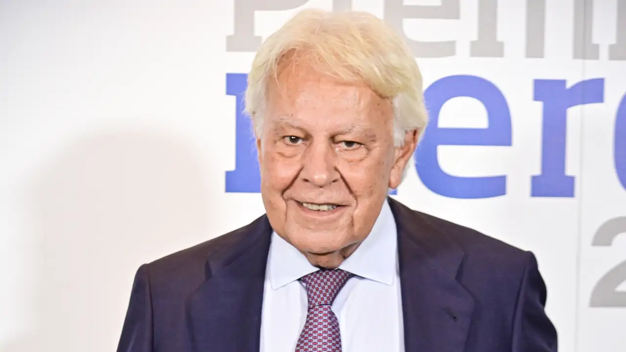 Felipe González, 83 años: "Mi padre era silencioso. Un silencio que ...