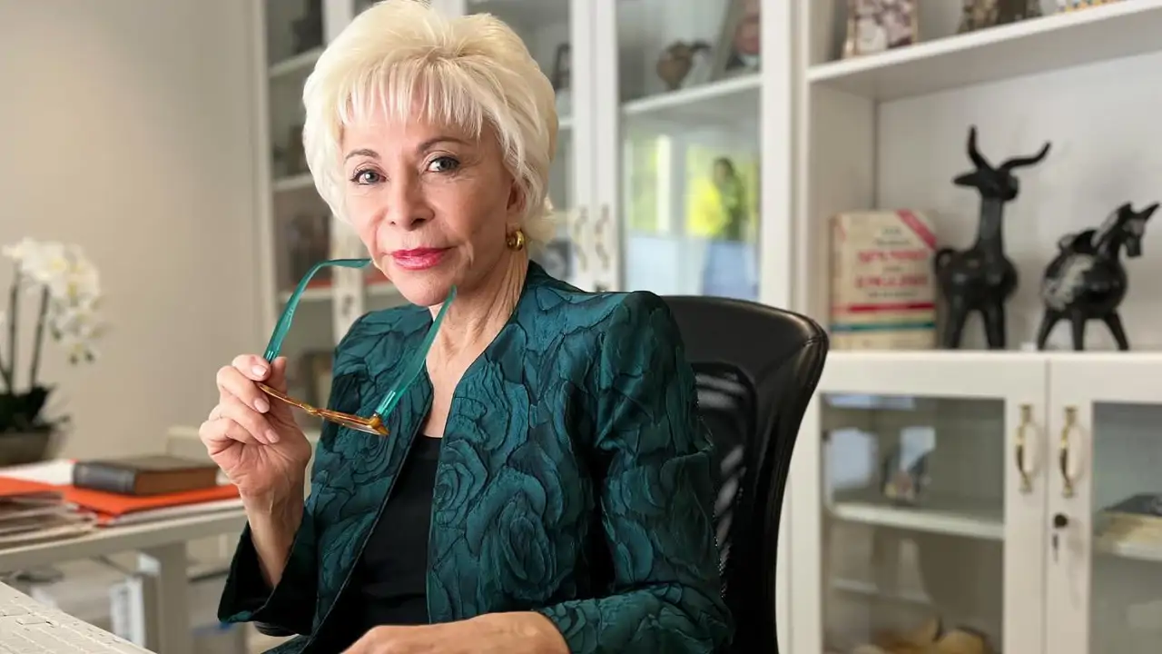 Las 100 mejores frases de Isabel Allende