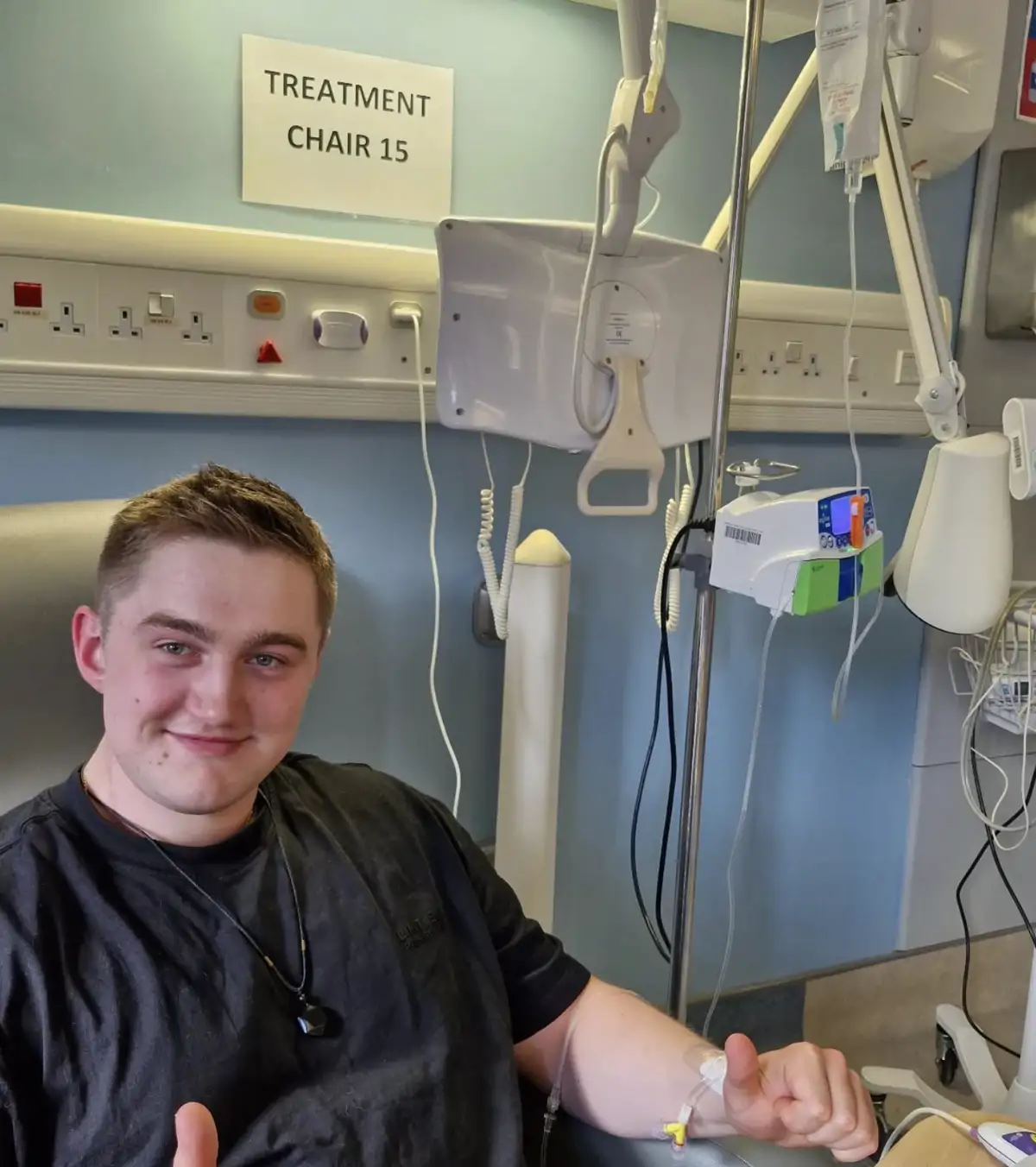Finnian Garbutt, actor de 'Hope Street', anuncia que padece un cáncer ...