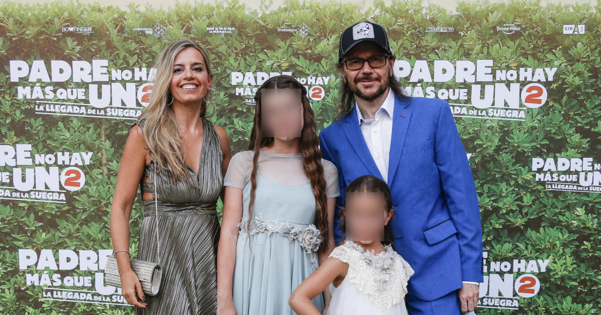 Así es María Amaro, la mujer de Santiago Segura y madre de sus dos ...