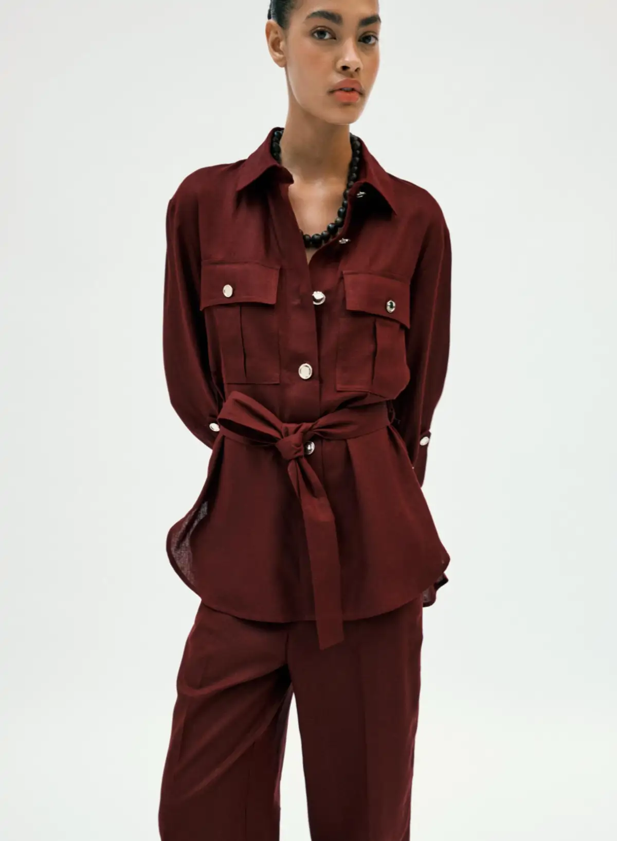 Las nuevas camisas safari de Zara, la sensación de la primavera 2026 ...