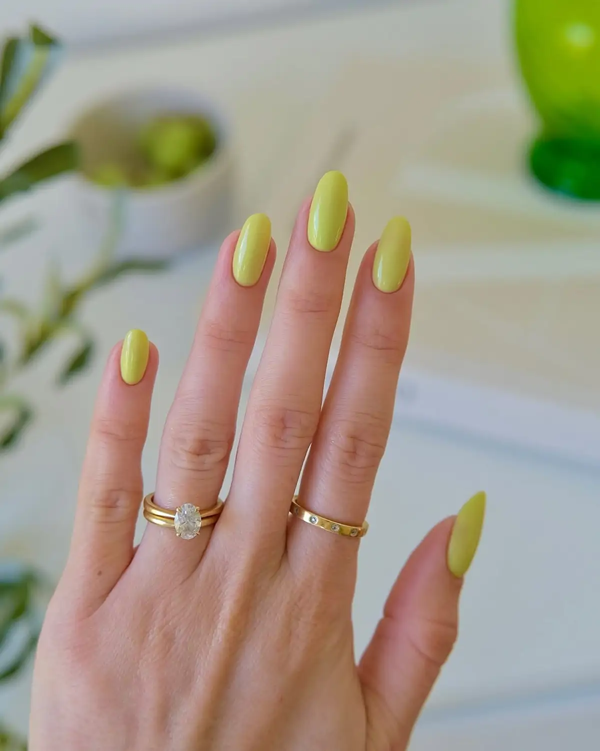 Adiós uñas aburridas: 7 manicuras de colores para verano superbonitos y ...