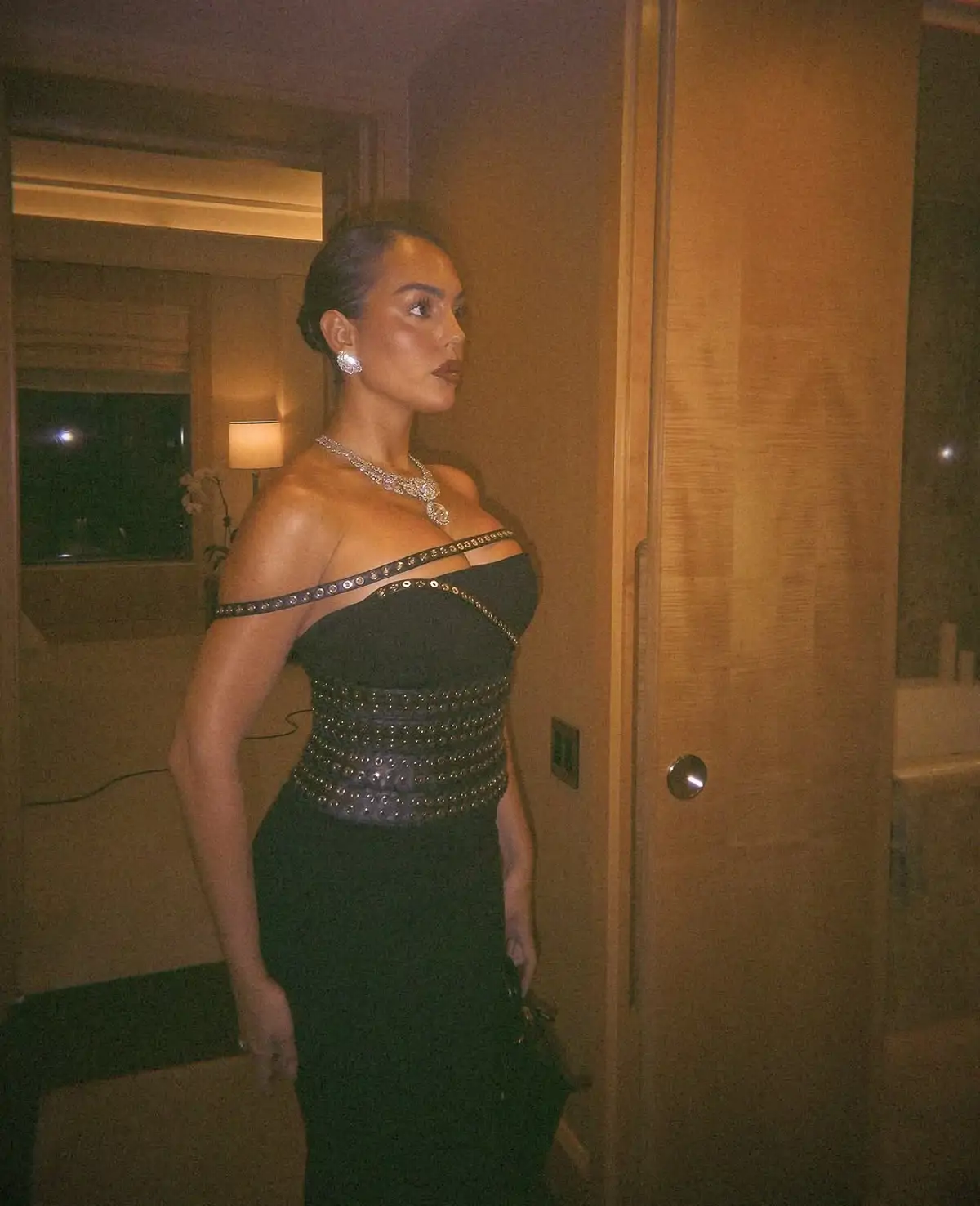 Georgina Rodríguez asiste a la fiesta previa a la MET Gala con un ...