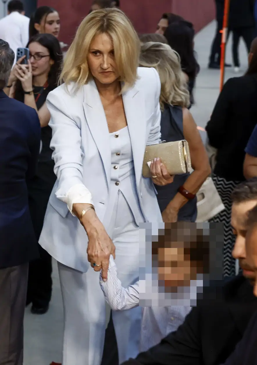 Rafa Nadal vive su propia alfombra roja junto a su mujer Mery Perelló ...
