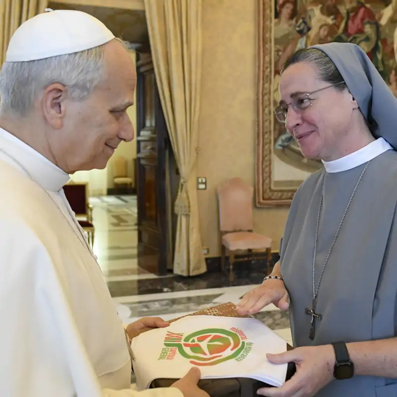 Quién hace la cama del Papa León XIV: “El dormitorio está en la segunda ...