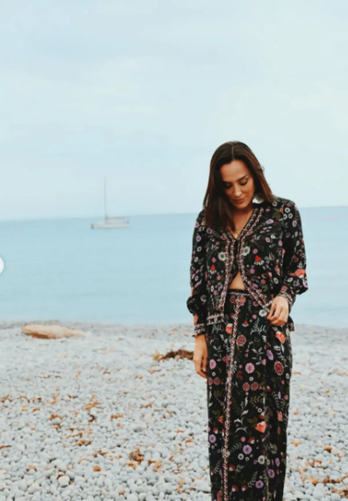 Tamara Falcó se marcha de vacaciones a Ibiza en plena visita del Papa ...
