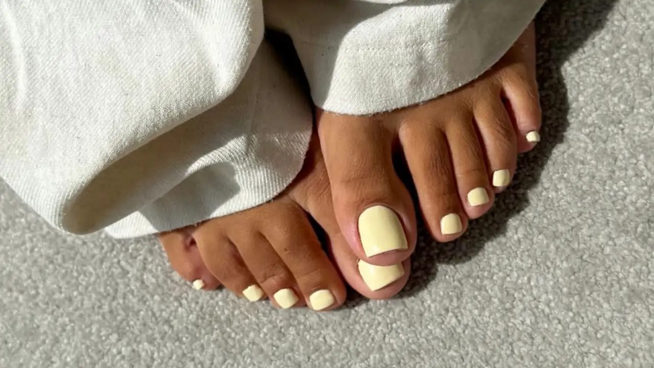 Adiós pedicura blanca, los colores de uñas de pies que triunfan en ...