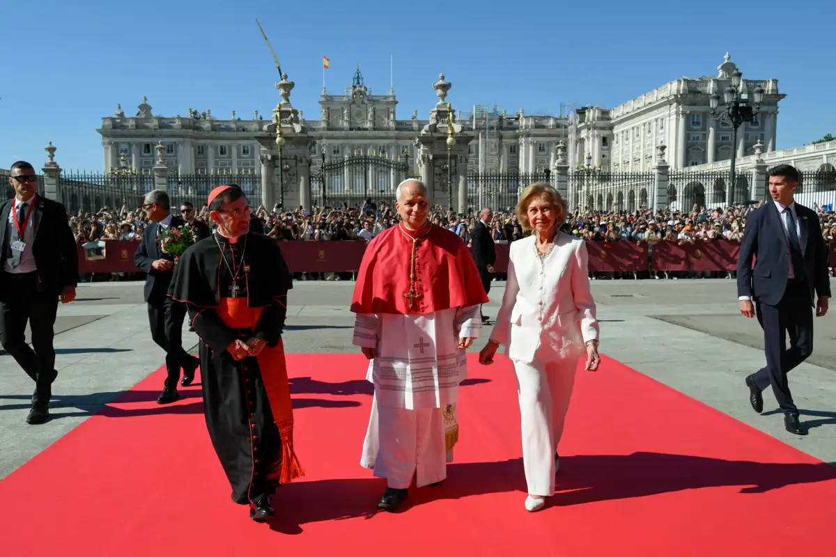 Así ha sido la reunión privada de la reina Sofía con el Papa León XIV ...