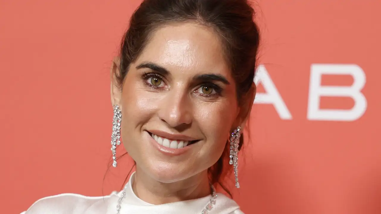 Las uñas ‘sin color’ de Lourdes Montes son la gran tendencia de 2026 ...